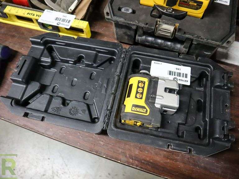 DeWalt DW089 3-Beam Line Laser - Roller Auctions