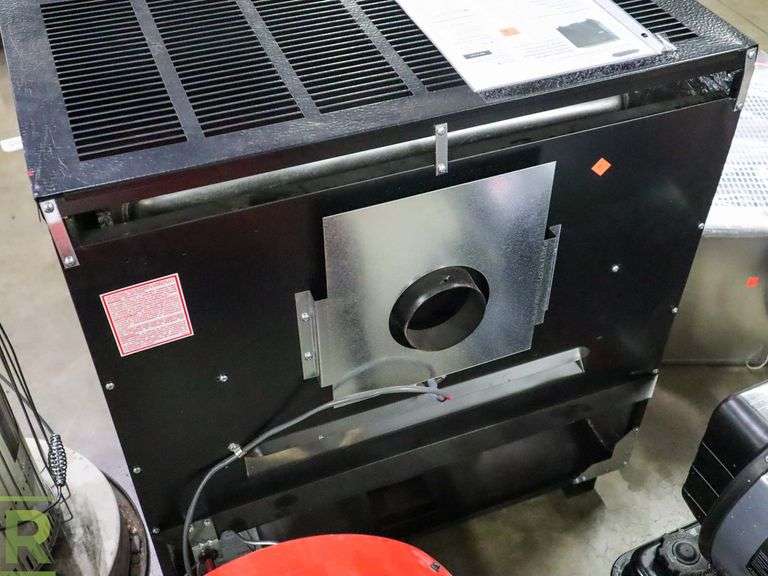 Williams 3501522A Hearth Heater - Roller Auctions