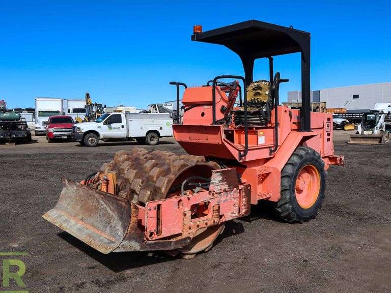 Hamm 2210SSD Ride-On Sheepsfoot Roller - Roller Auctions