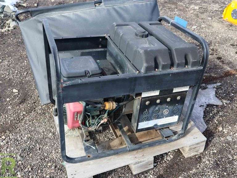 Pramac S10000 SVEP Generator, Vanguard 16 HP Engine, Gas, (Cranks ...