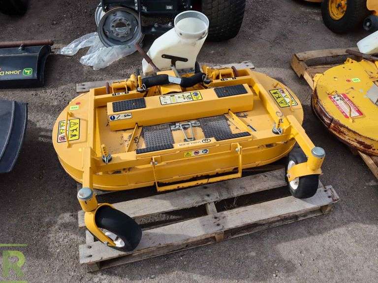Walker 48" Mower Deck - Roller Auctions