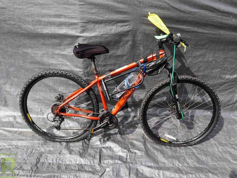 Marin Edge E4 Front Suspension Mountain Bicycle - Roller Auctions