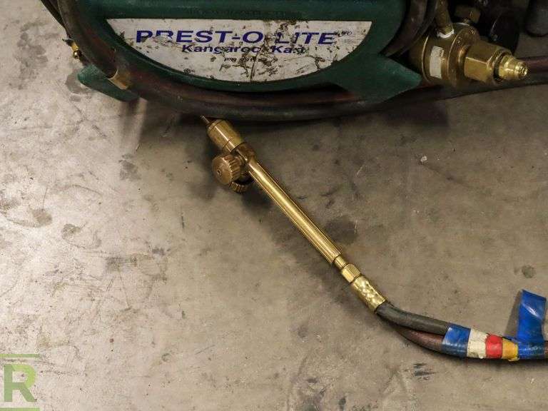 Prestolite Acetylene Welding Torch Kit With Tanks - Roller Auctions