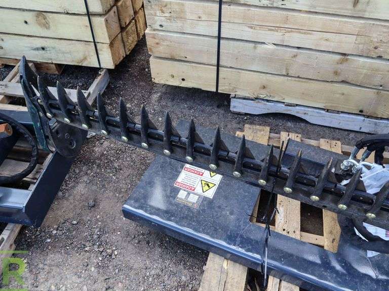 New Wolverine Hydraulic Sickle Bar Attachment with Remote to Fit Skid ...