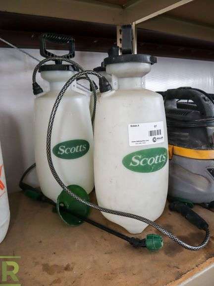 (3) Scott Pump Sprayers - Roller Auctions