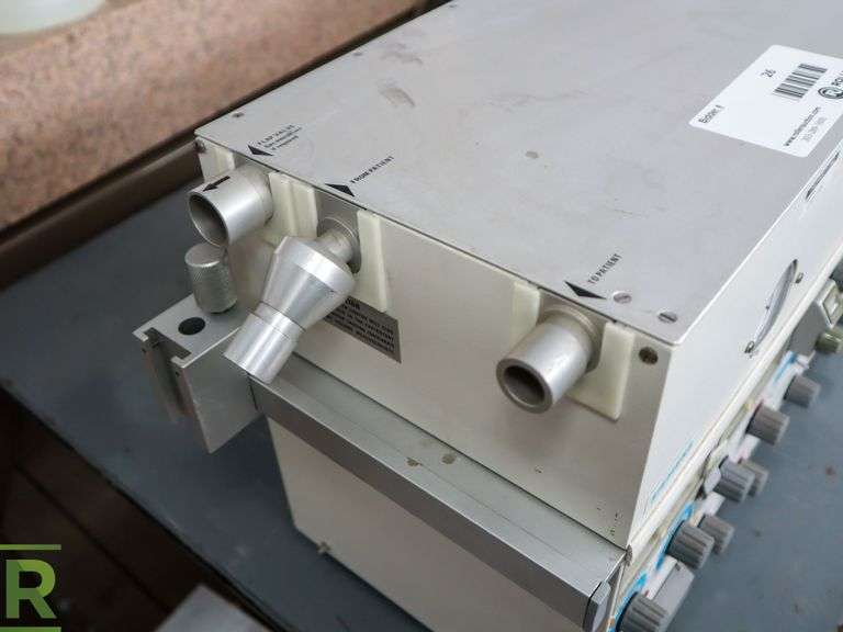 Siemens Servo Ventilator, 900C - Roller Auctions