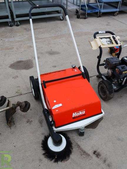 Hako Minuteman Walk-Behind Sweeper - Roller Auctions