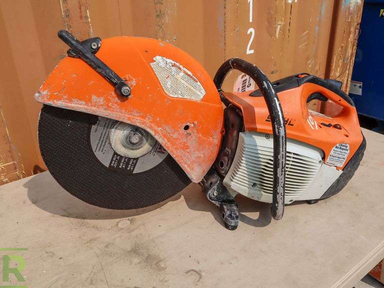 Stihl TS420 Gas Demolition Saw With Blade - Roller Auctions