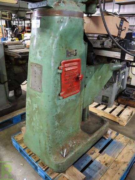 Bridgeport Vertical Milling Machine, 2-Axis DRO, 36" x 9" Table ...