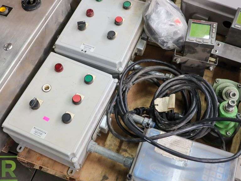 Hach Surface Scatter 6 Turbidimeter, Scatter 6 Control Boxes, CL17 ...