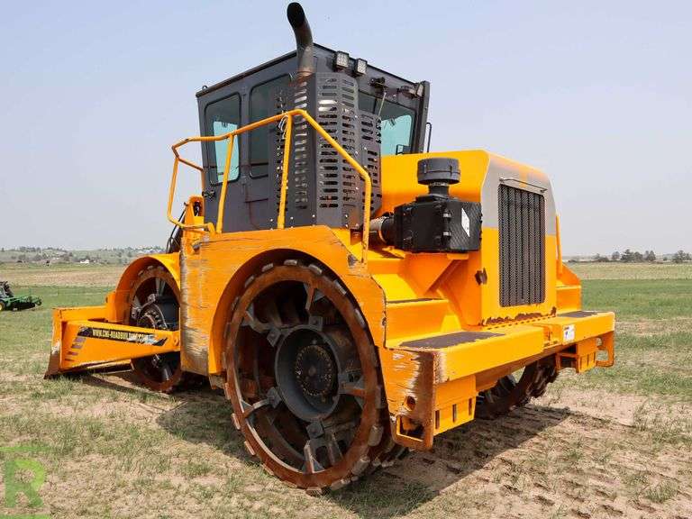 2017 CMI SP-3 Open Wheel Compactor, Cummins 225 HP Diesel Engine, Tier ...