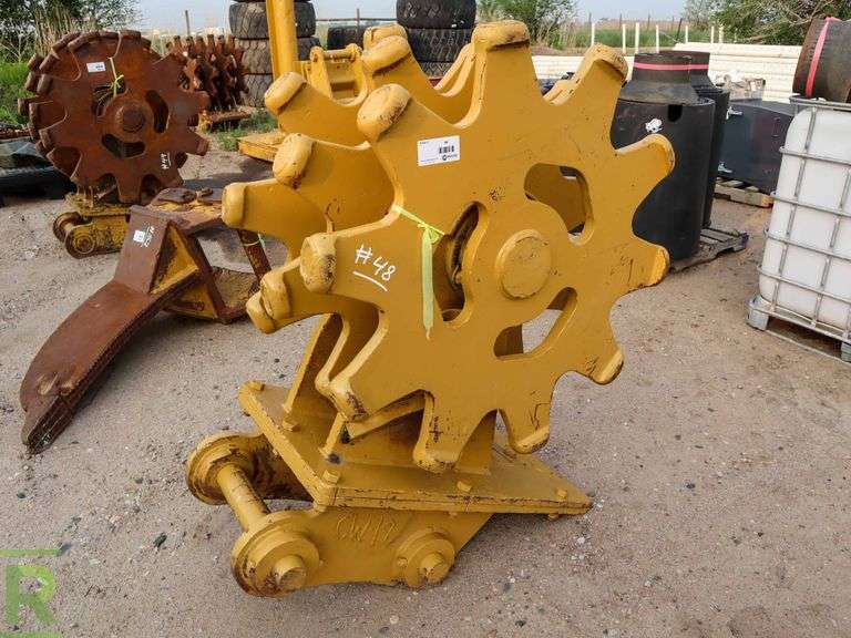 Sheepsfoot 24" Compaction Wheel For Excavator, Fits Caterpillar 349 ...