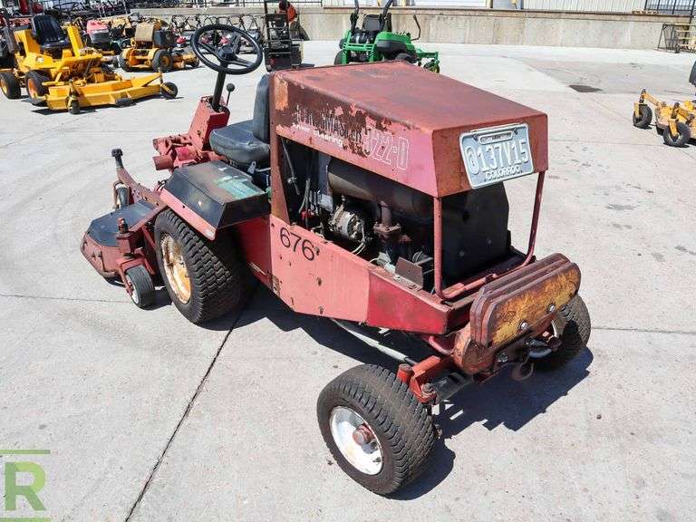 Toro Groundsmaster 322-D Ride on Mower - Roller Auctions
