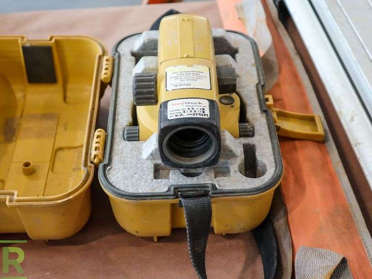 Topcon AT-B Series Auto Level Site Level With Tripod and Range Rod ...