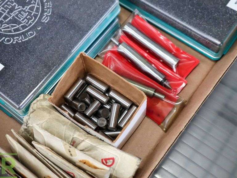 (2) Trays of Meyer Gage Maker Plug Gauge Sets - Roller Auctions