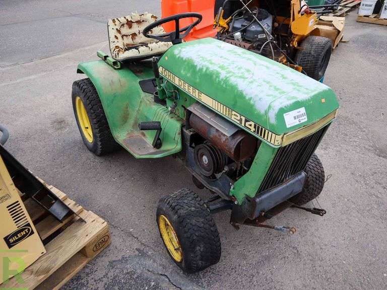 John Deere 214 Lawn Tractor, Gas, Inoperable - Roller Auctions