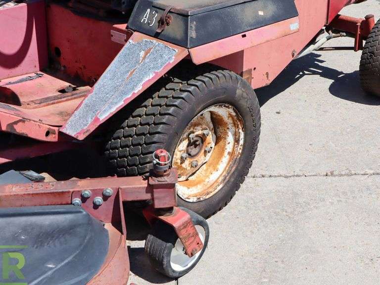 Toro Groundsmaster 322-D Ride on Mower - Roller Auctions