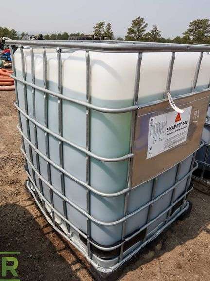 Plastic Tote With Enclosure With Sika 440 Hydration Controlling ...