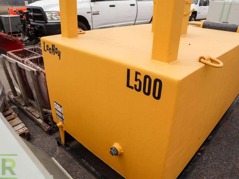 Leeboy L500 Tack Tank, 500-Gallons - Roller Auctions