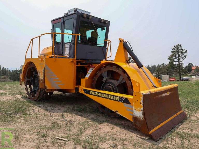 2017 CMI SP-3 Open Wheel Compactor, Cummins 225 HP Diesel Engine, Tier ...