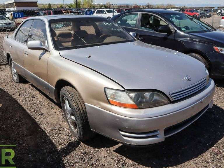 1995 Lexus ES 300 FWD - Roller Auctions