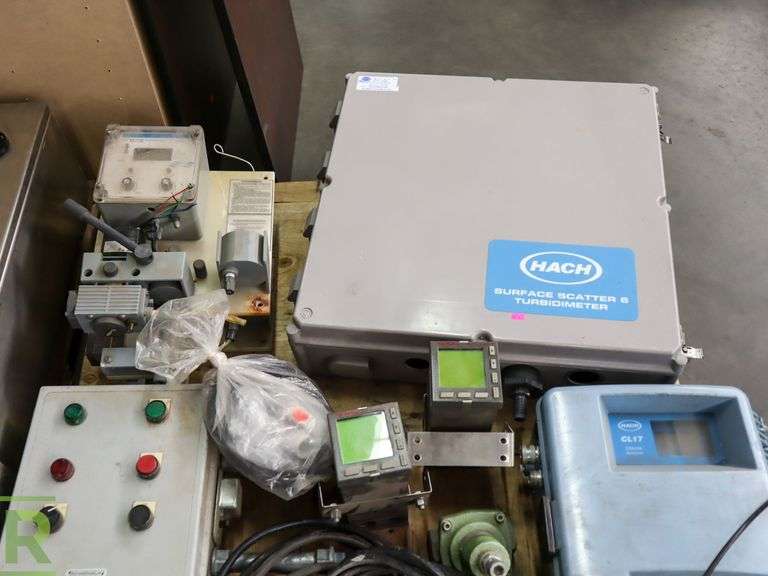 Hach Surface Scatter 6 Turbidimeter, Scatter 6 Control Boxes, CL17 ...