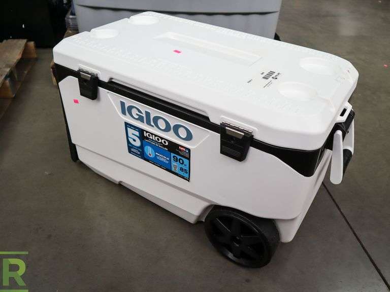 Igloo 90Qt Cooler - Roller Auctions