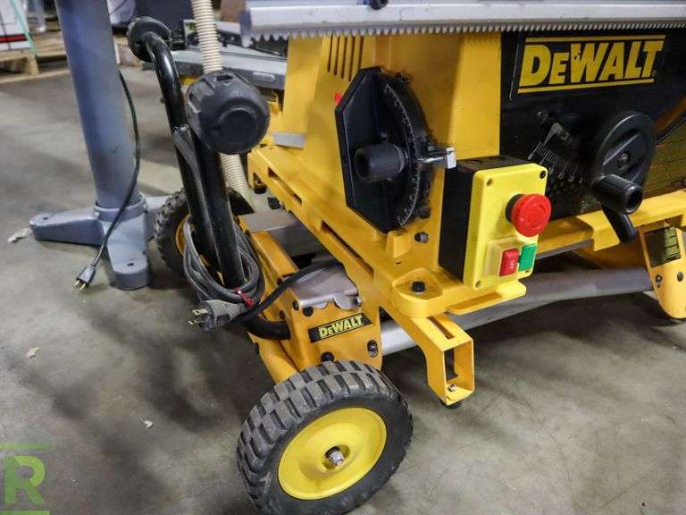 DeWalt DW744 10" Table Saw on Stand - Roller Auctions