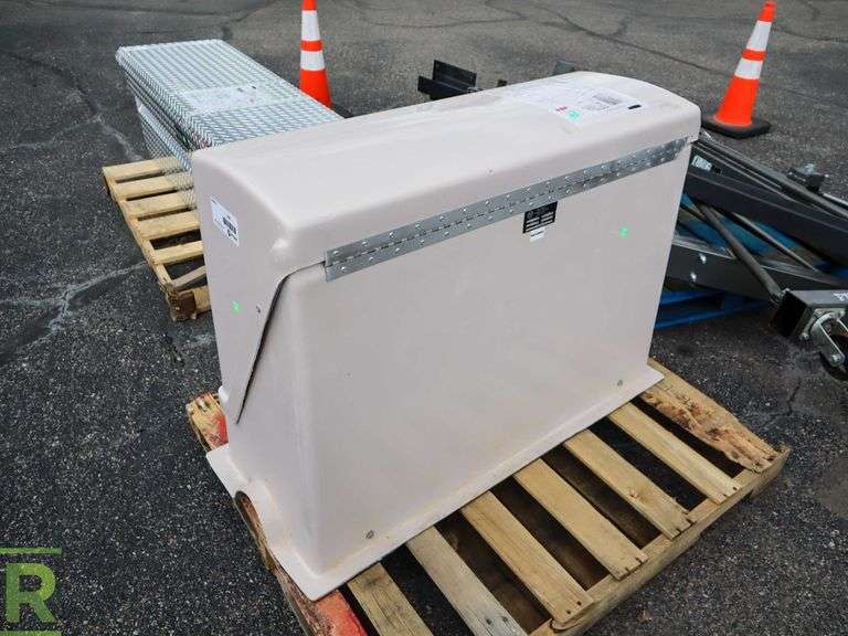 Hot Box Valve Enclosure - Roller Auctions