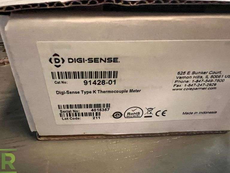 Digisense 91428-01 Type K Thermocouple Meters - Roller Auctions