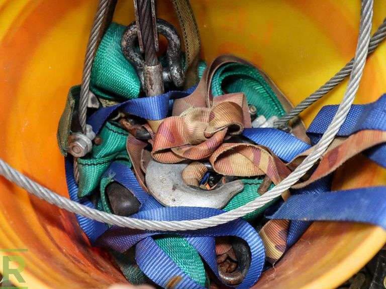 Winch, Chains, Tow Straps, Fall Arrest Harness and Tool Bag - Roller ...