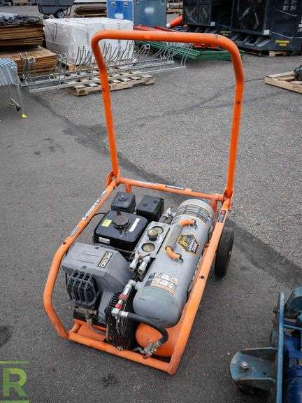 Ridgid Zero Gravity Air Compressor - Roller Auctions