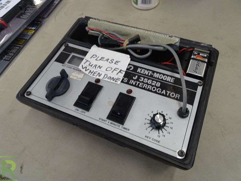 Kent-Moore J35628 Pass / Vats Interrogator - Roller Auctions