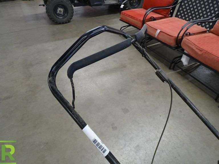Cub Cadet ST100 Walk Behind String Trimmer - Roller Auctions