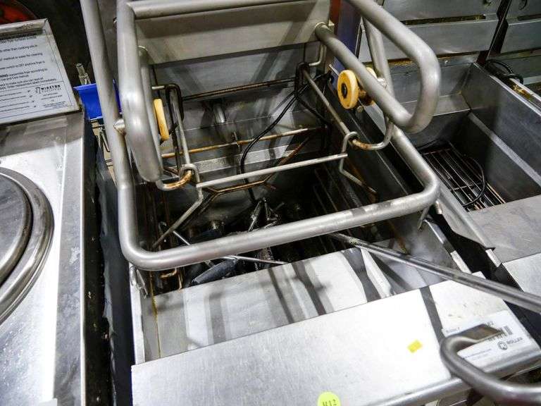 Pitco Fryer With Fastron VC-210 Controls - Roller Auctions