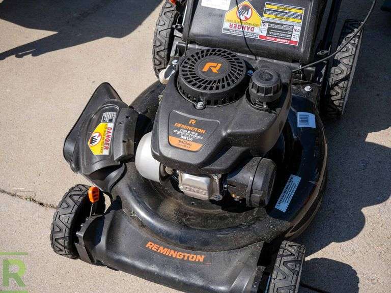 Remington RM130 21" Lawnmower, Gas - Roller Auctions