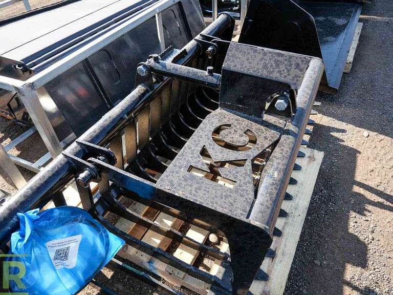 New Kit Containers Hydraulic 76" Skeleton Grapple Bucket to Fit Skid ...