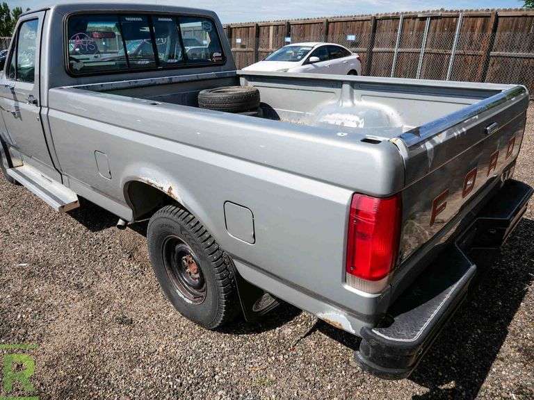 1987 Ford F150 Custom / Special Edition / XL / XLT Lariat - Roller Auctions