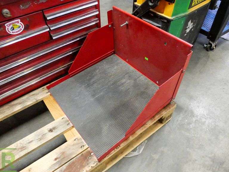 Mac Tools 10-Drawer Toolbox With Key, Side Shelf and 6-Drawer Organizer ...
