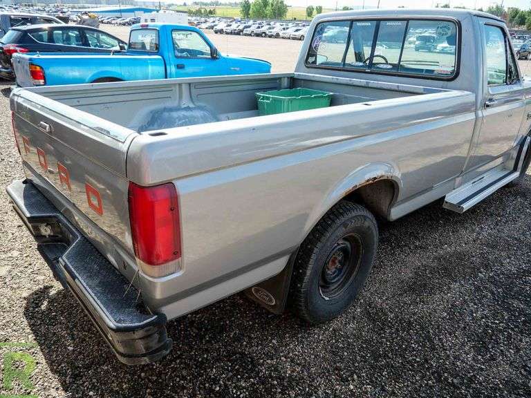 1987 Ford F150 Custom / Special Edition / XL / XLT Lariat - Roller Auctions