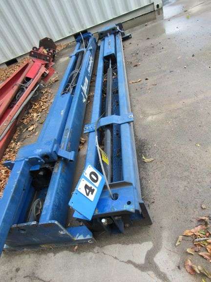 2-POST AUTOMOTIVE LIFT, FORWARD MDL DP97, 9,000-LB CAPACITY, NO POWER ...