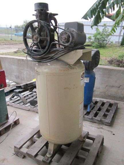 INGERSOLL RAND VERTICAL TANK AIR COMPRESSOR MDL TS4N5 S/N CBV127571 5 ...
