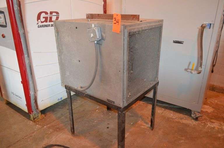 CUSTOM BOX FAN WITH LOUVERED INLET **LOCATED IN STORAGE BUILDING ...