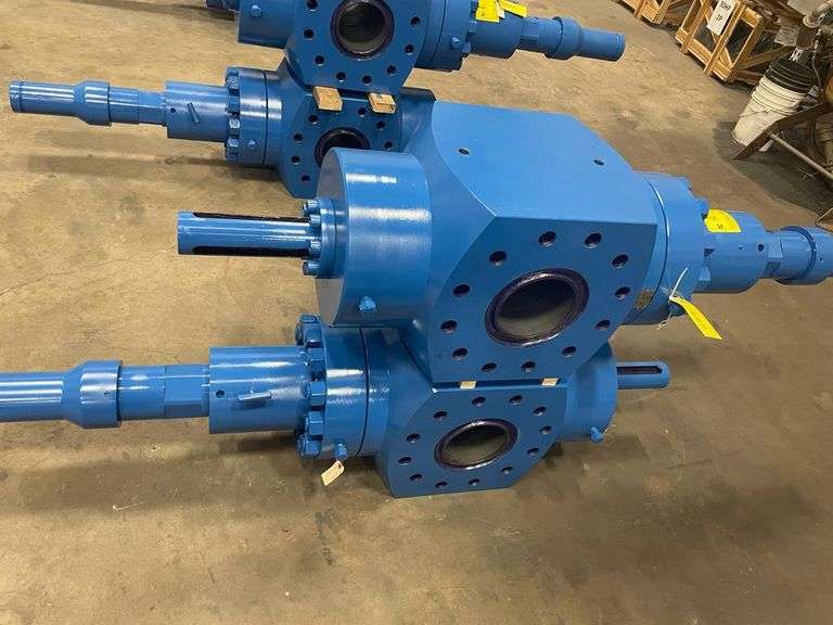 (2) 7" 10K Douson Valves sold 2 times the money. GATE VALVE ASSEMBLY ...