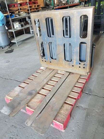 LORAN 107807 FORKLIFT SLIP SHEET ATTACHMENT, S/N 200107048, RATED ...