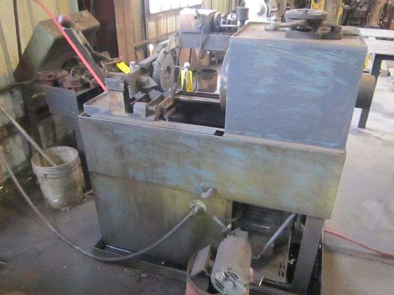 COLLINS THREAD-O-MATIC PIPE THREADING MACHINE MDL 44 S/N 4916 WITH ...