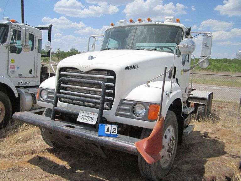 2007 MACK VAC/WINCH TRUCK, VIN 1M2AG11Y47M066558, MDL CV713 GRANITE ...