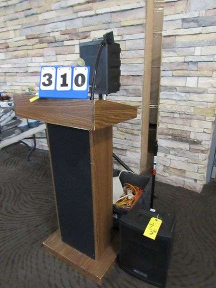 PODIUM WITH OKLAHOMA SOUND CORP SERIES 100 CONTROLS, (2) A.R.T ...