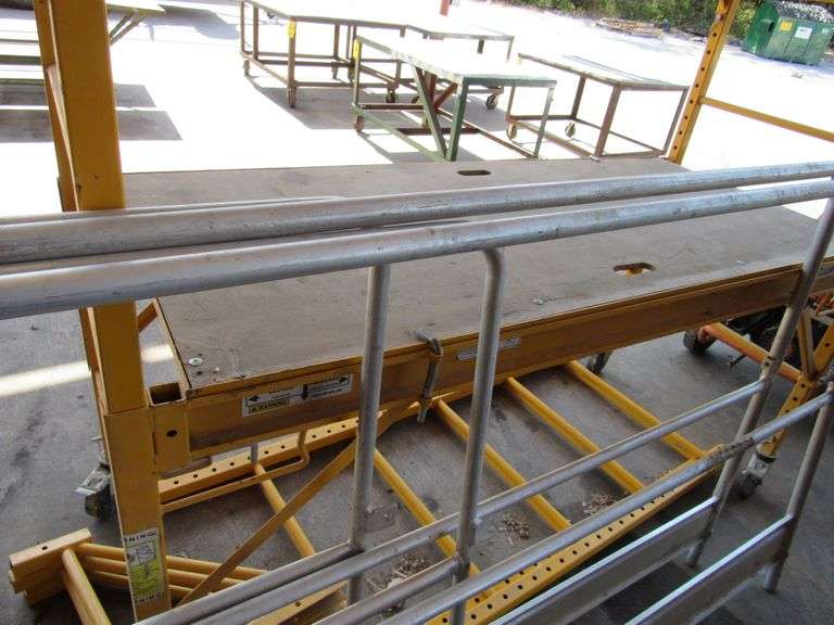 SCAFFOLD, WITH EXTENSIONS AND RAIL *Located outside* - Rosen Systems