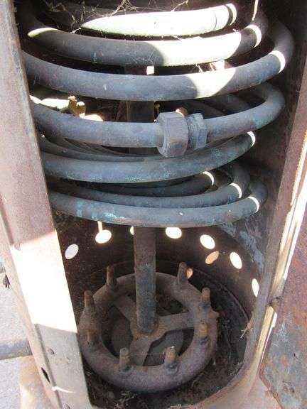 ANTIQUE HOFFMAN CAST IRON WATER HEATER - Rosen Systems
